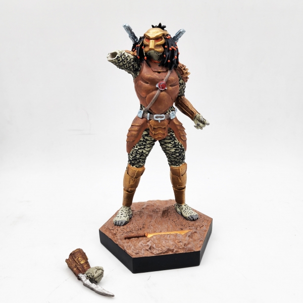 Mirax Hobbies - DEVALUADO EAGLEMOSS ALI046 1:16 ALIEN & PREDATOR TOP ...